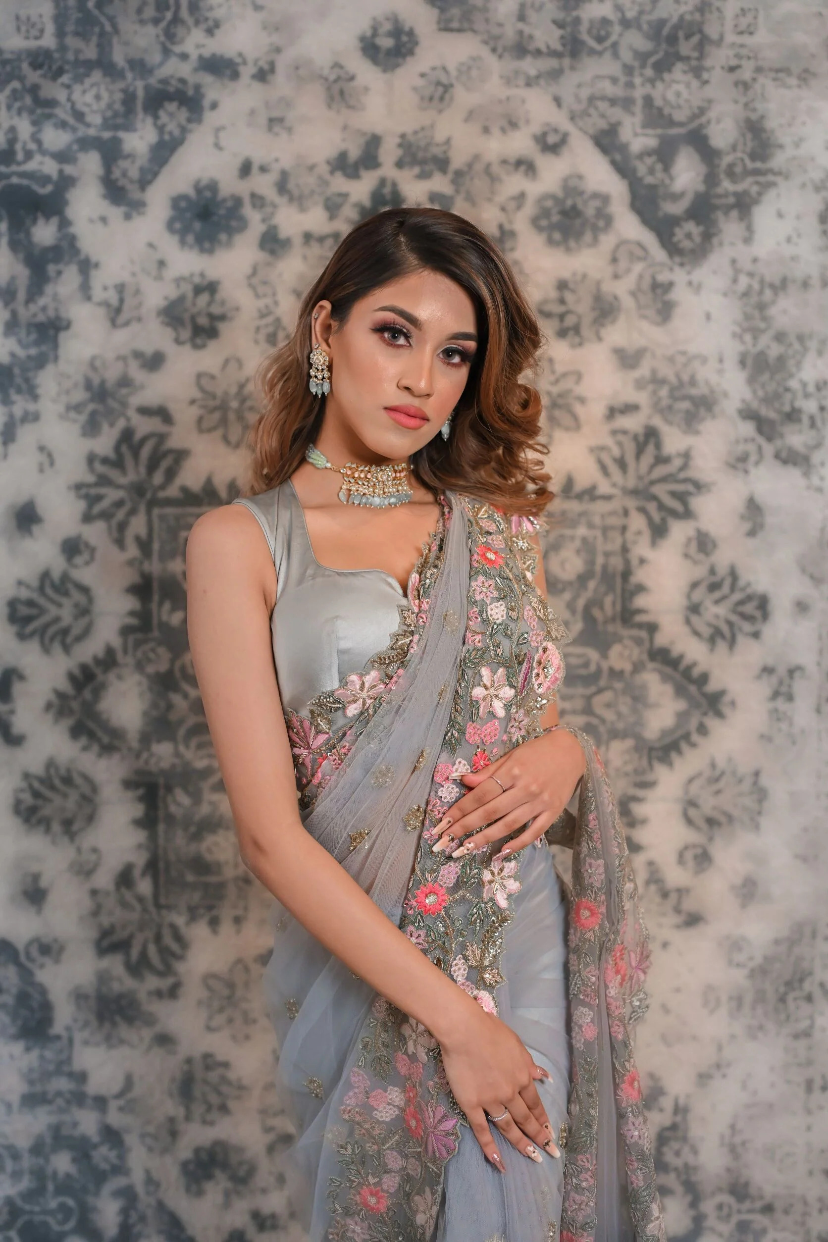 Buy Extremely Versatile and opulent Grey color saree online in Nepal ...